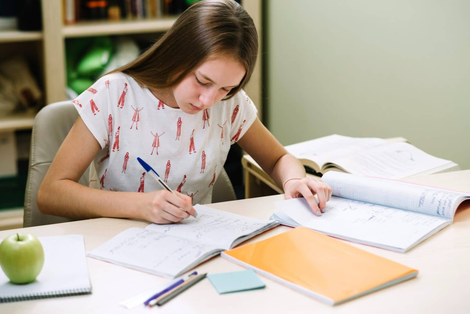 How to Revise: 10 Tried and Tested Revision Techniques (With Pro Tip)